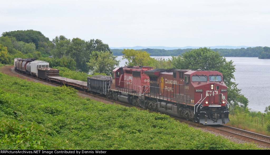 CP 8640. River Sub.